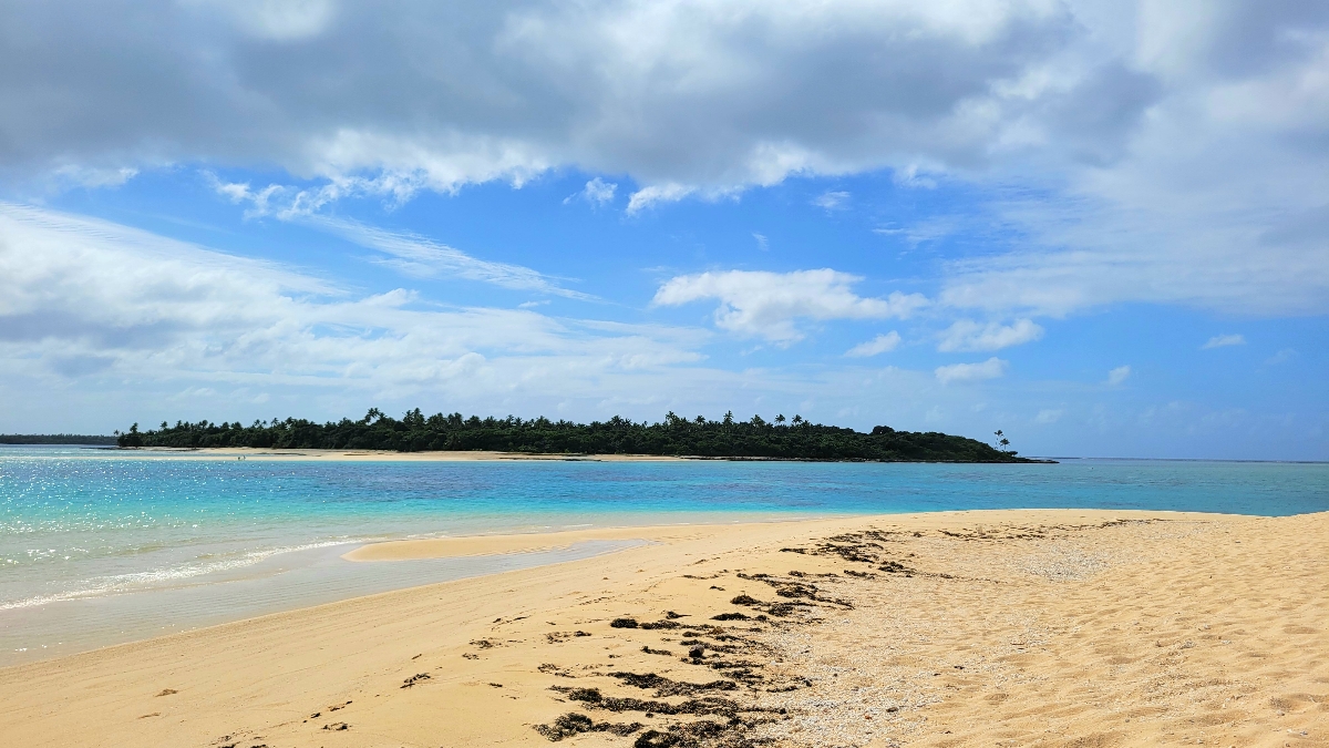 Haapai Tonga - Mel On The Go